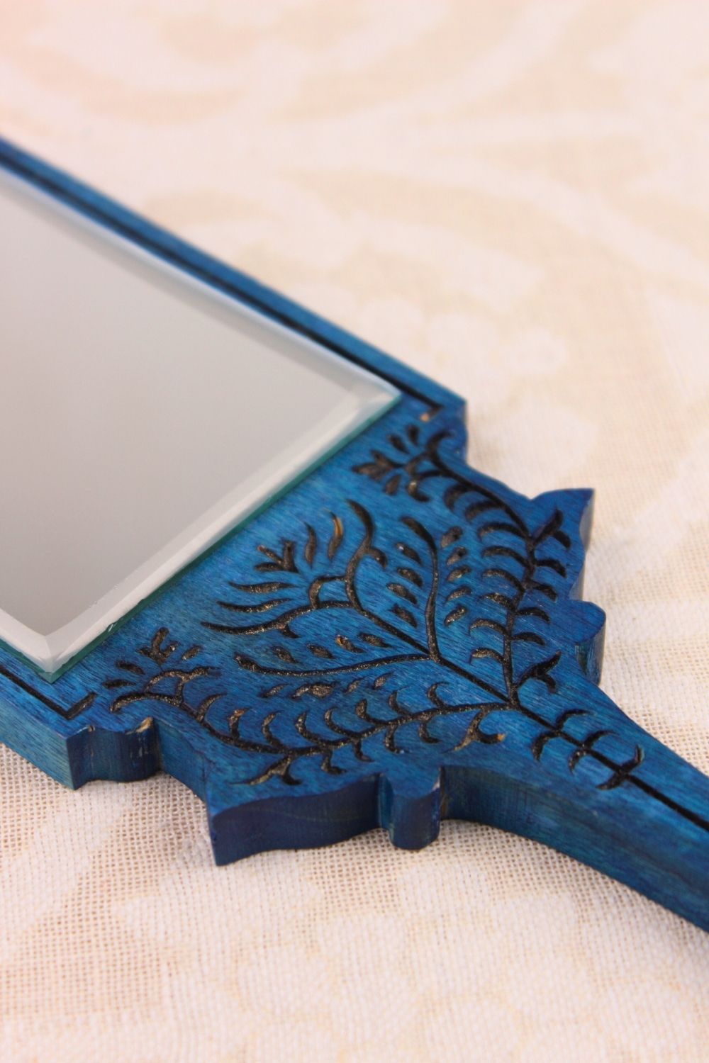 Handcarved Mirror on Sheesham wood - Kamala Crafts Shop